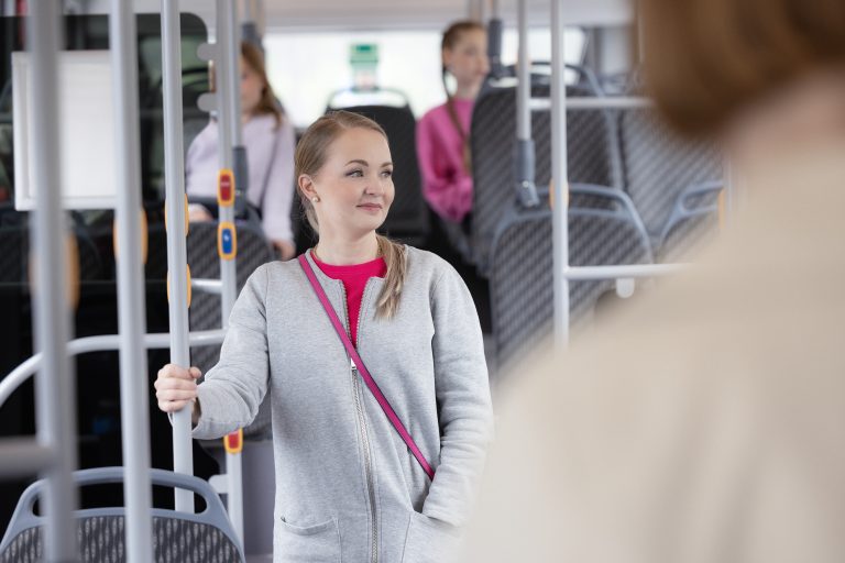 Oulu10:n aukioloajoissa poikkeuksia - Oulun seudun liikenne